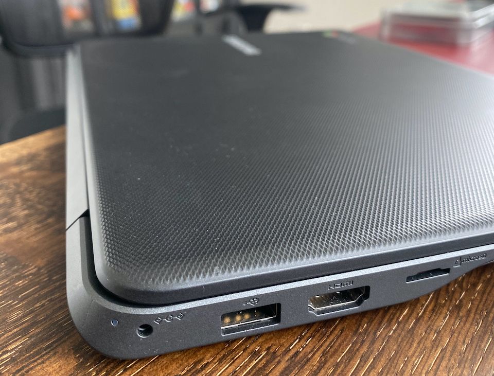 Hacking together a USB-C charger for a cheap Chromebook